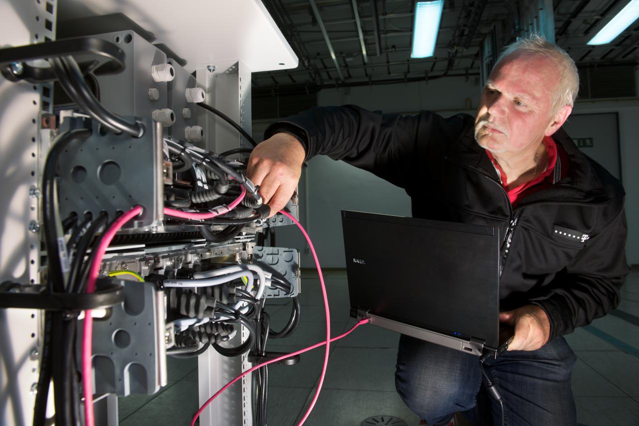Probleme mit dem Telekom-Techniker? So läuft die Umstellung auf super ...